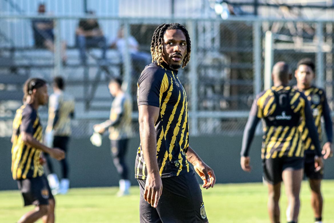 Reforço internacional: Amazonas FC anuncia atacante belga para Série B